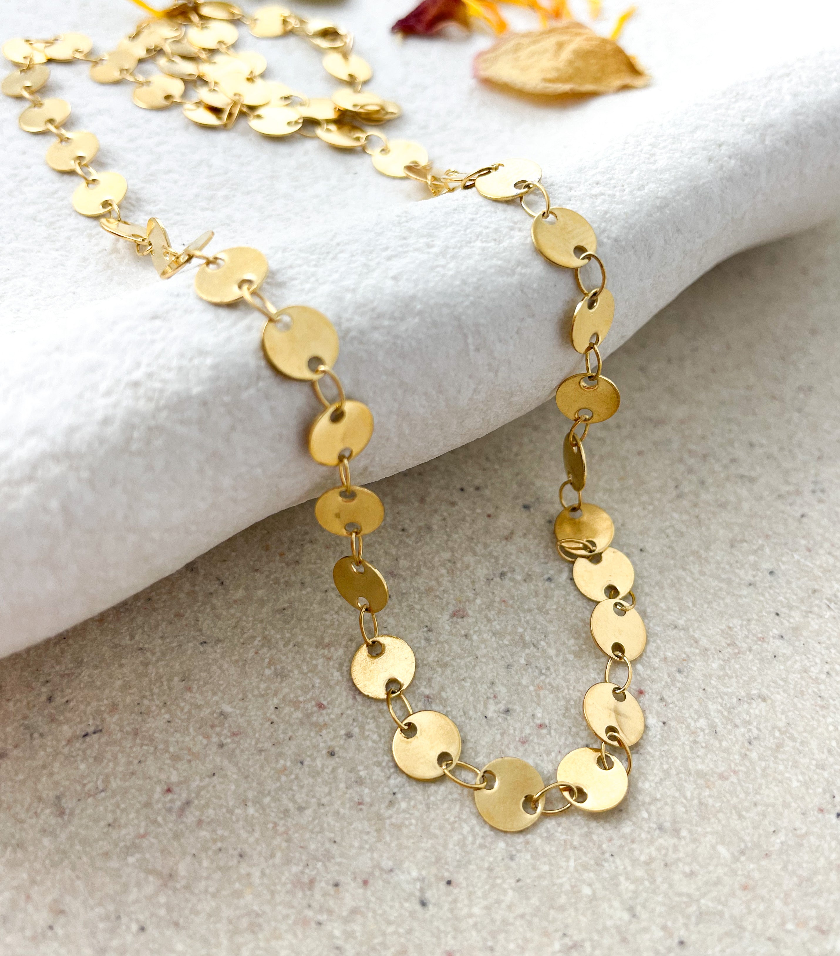 Luna Light Layering Chain Gold – Lily and Luna